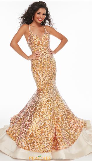 Panoply Prom Dresses | Peaches Boutique